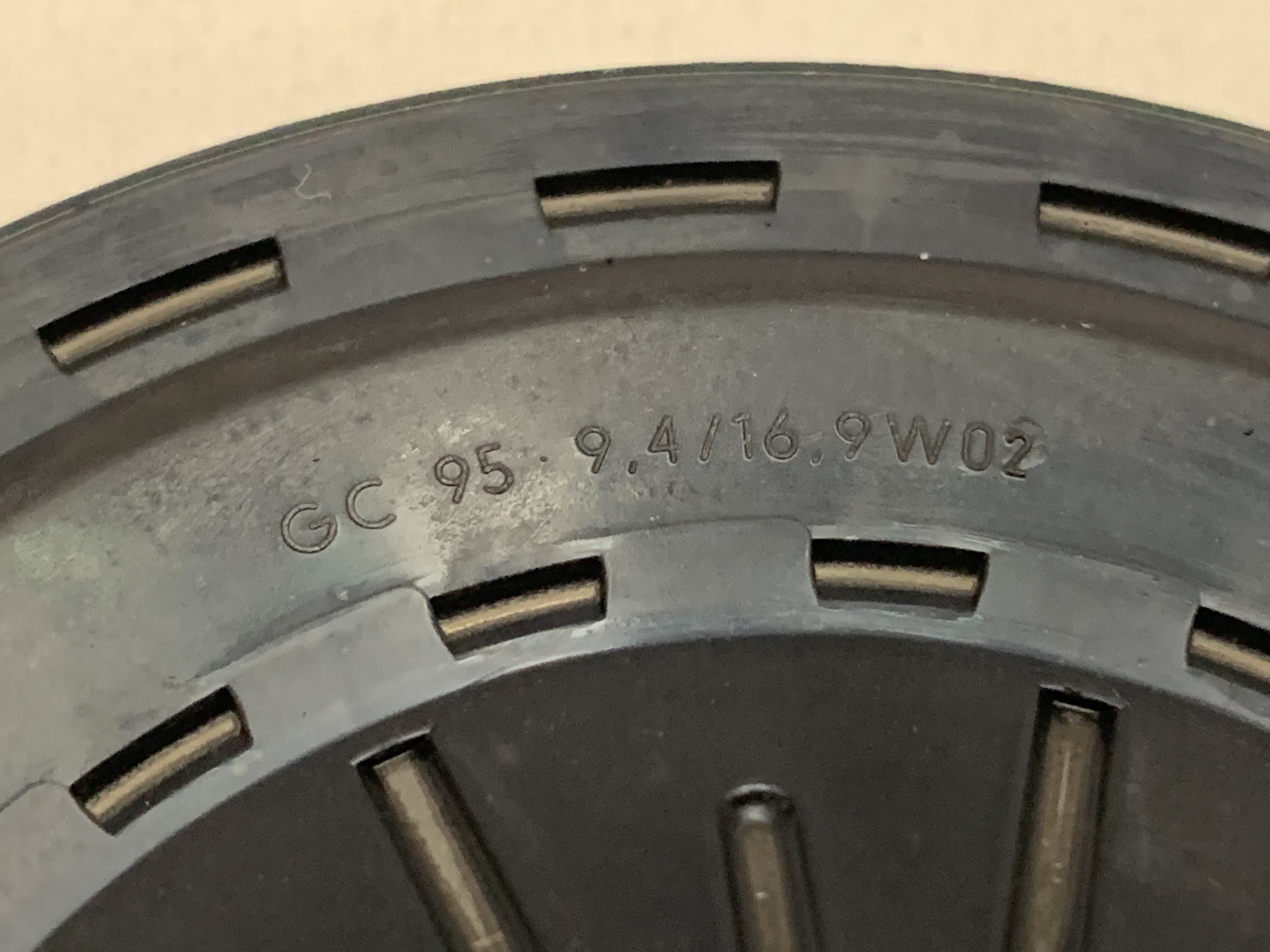 VW AUDI SKODA 0BH DSG 7 SPEED AUTOMATIC GEARBOX CASE END CAP RUBBER ...