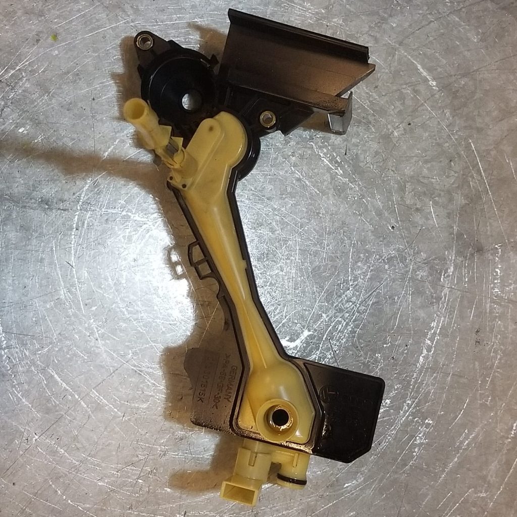Audi VW 01J CVT Automatic Transmission Intermittent Pump 01J301515K ...